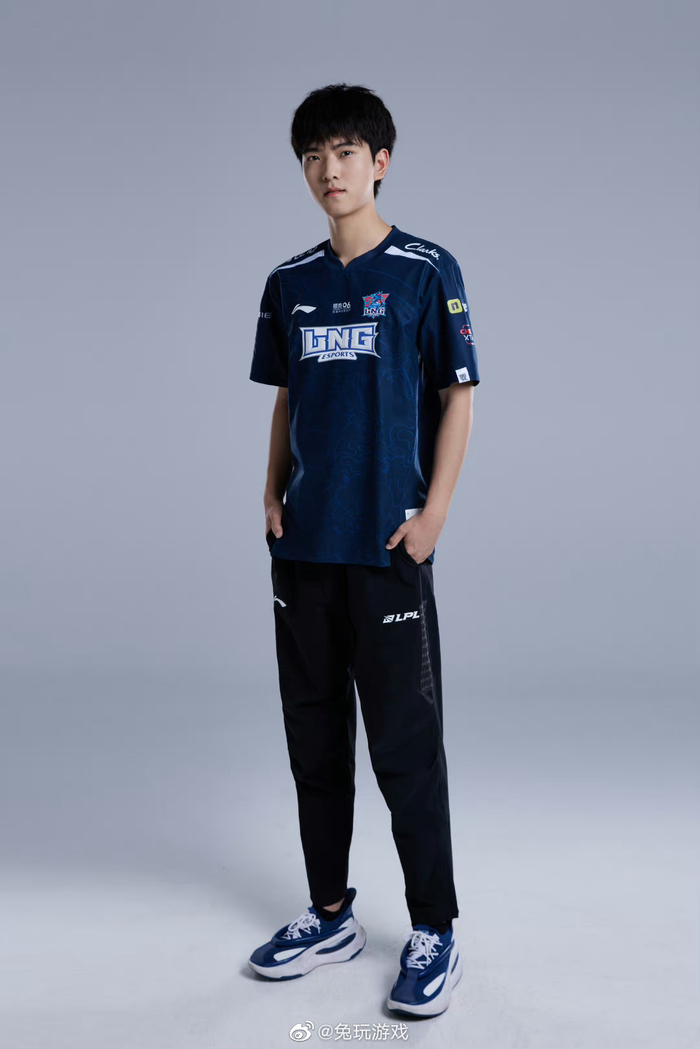 分享 2023LPL夏季赛•定妆照VER.2 第二部分的定妆照