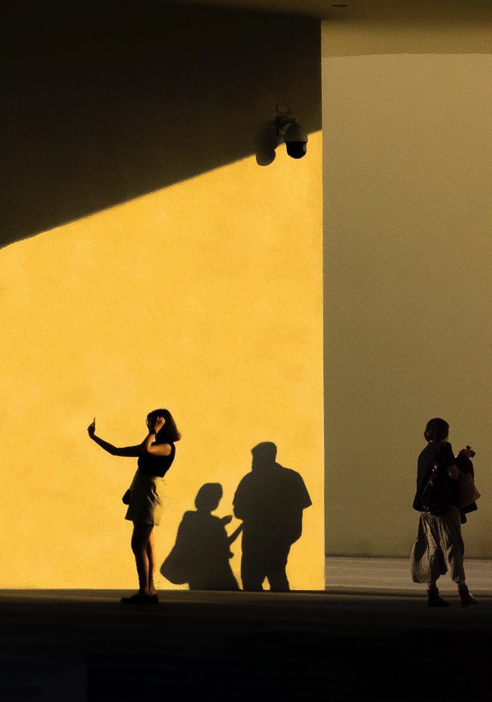 明亮的街头 摄影丨Kai Hsiao__财经头条