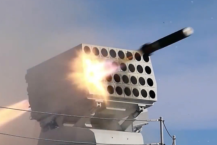 延安舰，舷号106！中国海军055型驱逐舰的六号舰！