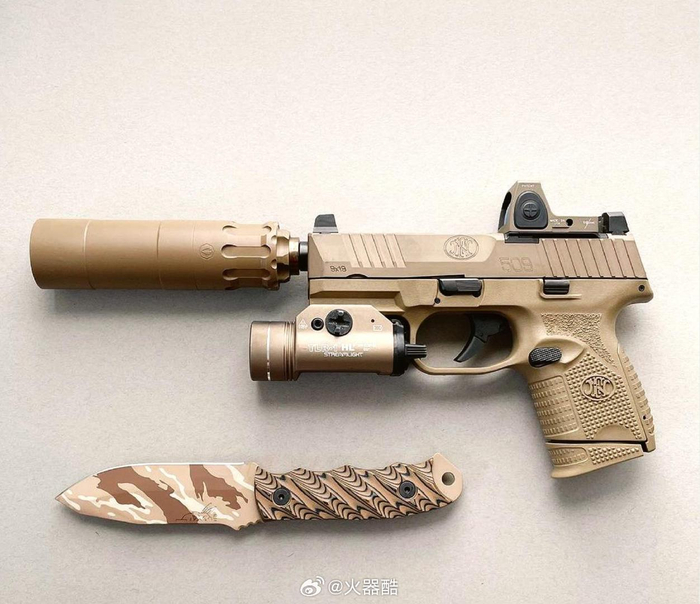 FN公司枪械美图