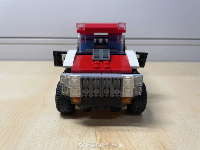 试玩乐高5867：绝版三合一，十数年后是否仍能惊艳众人