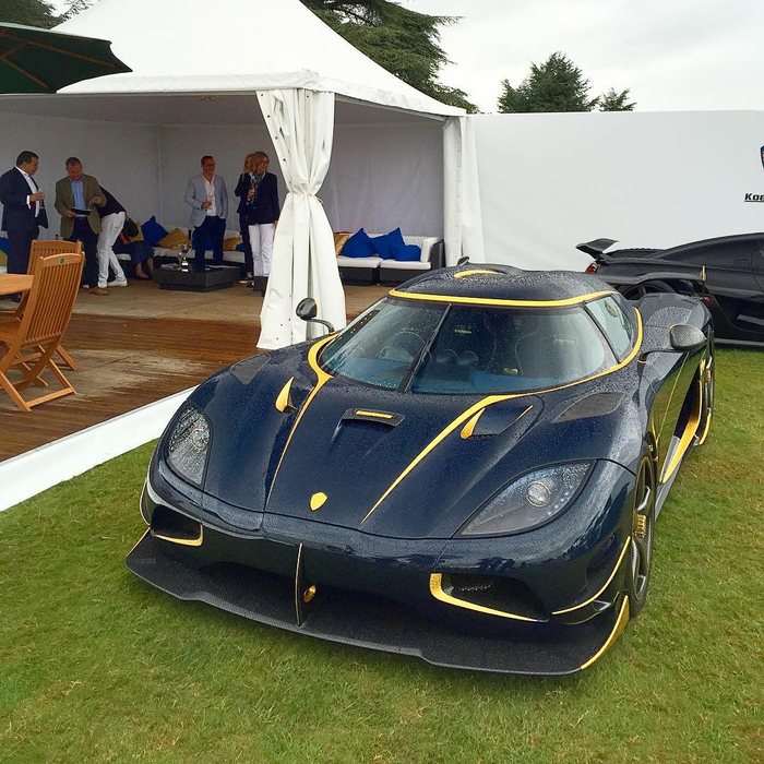 科尼塞克Agera RS Naraya with Gold Leaf