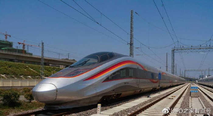 时速453公里，中国高铁再升级！CR450动车组助力扩大全球领先优势