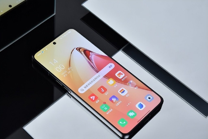 OPPO Reno8 Pro+全面评测：旗舰双芯加持，新一代全能轻旗舰来了__财经头条__新浪财经