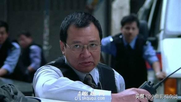 71岁香港男演员许绍雄,因“网聊”而退出娱乐圈,今他近况如何?