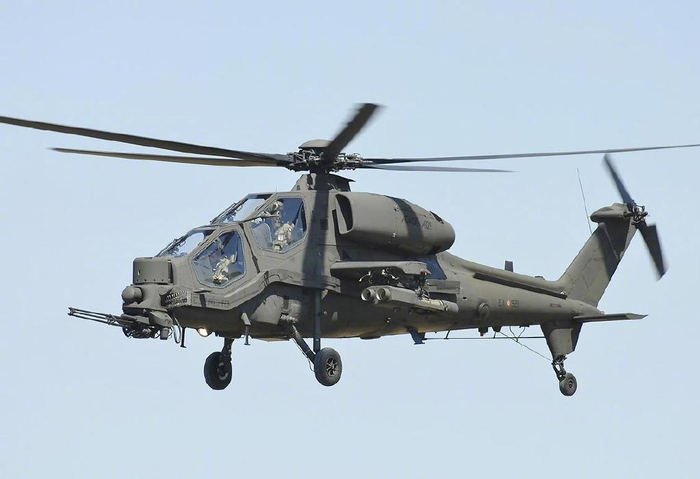 26年以来，西方第1种全新武装直升机首飞，莱昂纳多AW249横空出世