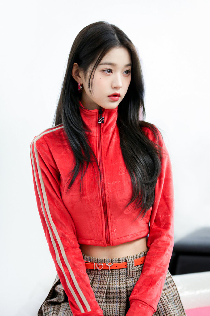 Melon年榜提前迎来大结局，new jeans包揽前三，IVE无超越的希望|年榜|韩流|女团_新浪新闻