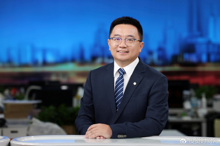 协鑫科技联席首席执行官兰天石：此去万里 光明在途__财经头条__新浪财经