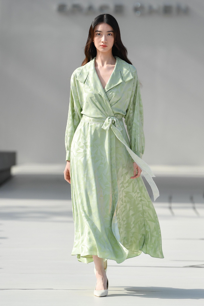 惊艳！ GRACE CHEN《清欢集》闭幕大秀为 完美收官！