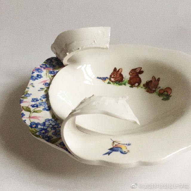 英国陶瓷艺术家Beccy……__财经头条