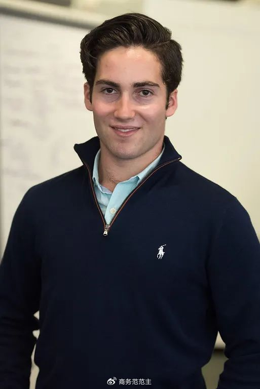 千亿豪门继承人和香港名媛官宣怀孕！从贫民窟到富过四代有多逆袭|雅诗|兰黛|雅诗兰黛_新浪新闻