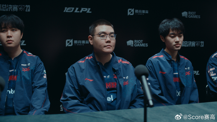 2023全球总决赛LPL赛区出征片高清壁纸