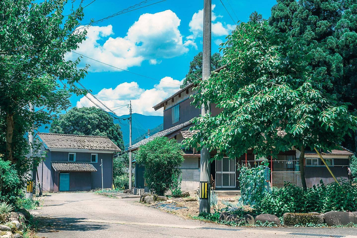 仿如动漫场景般的街头影像 摄影丨Kosuke Okude__财经头条__新浪财经