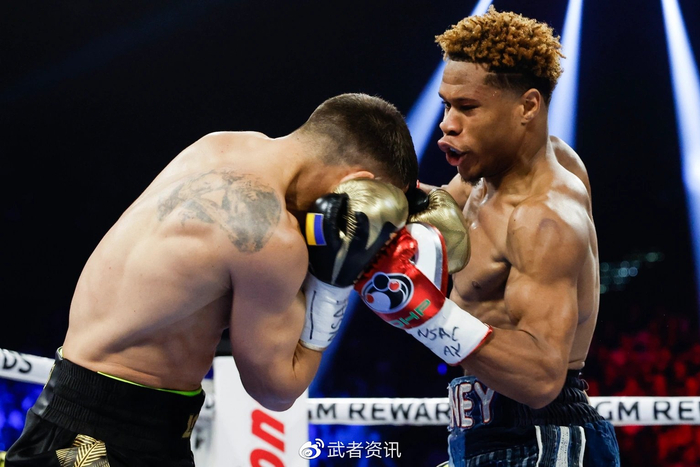 哈尼争议性点胜洛马琴科成功卫冕四大组织金腰带|洛马琴科|金腰带|德文_新浪新闻