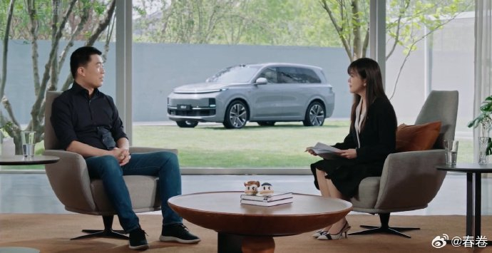 理想AI Talk第二季 VLA如何让自动驾驶更像人类司机？__财经头条__新浪财经