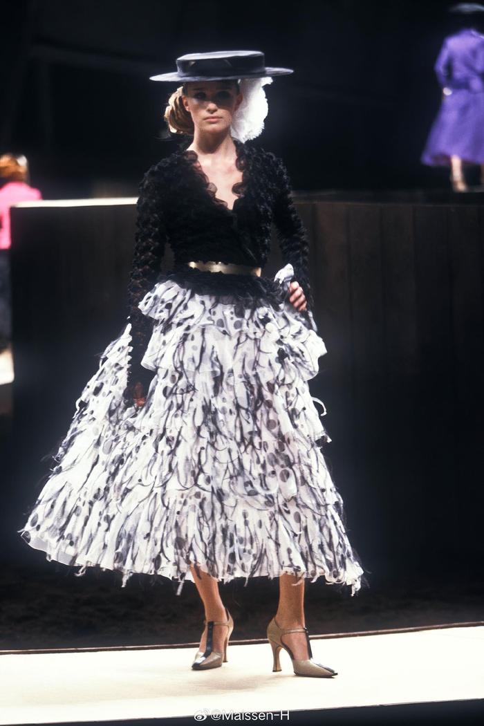CHANEL ss 2000 Couture 千禧年的香，那时还是真香