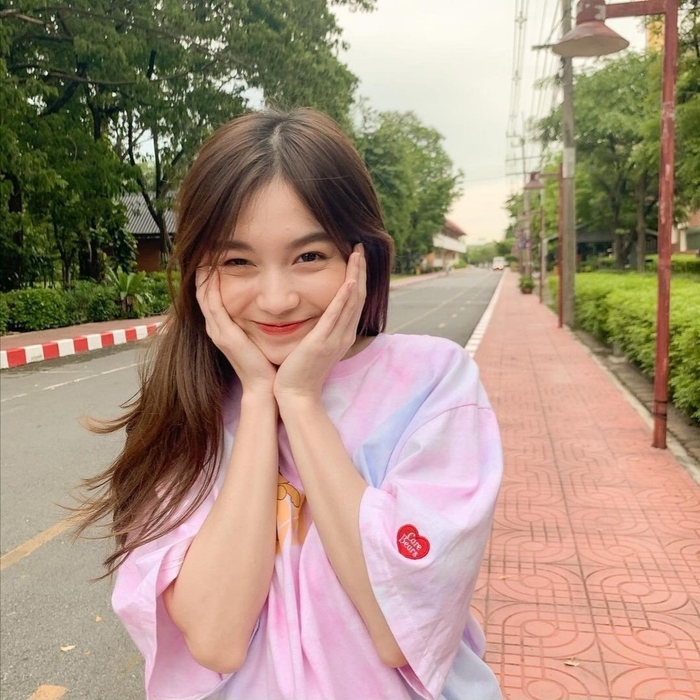 loverrukk 泰国00后甜妹__财经头条__新浪财经