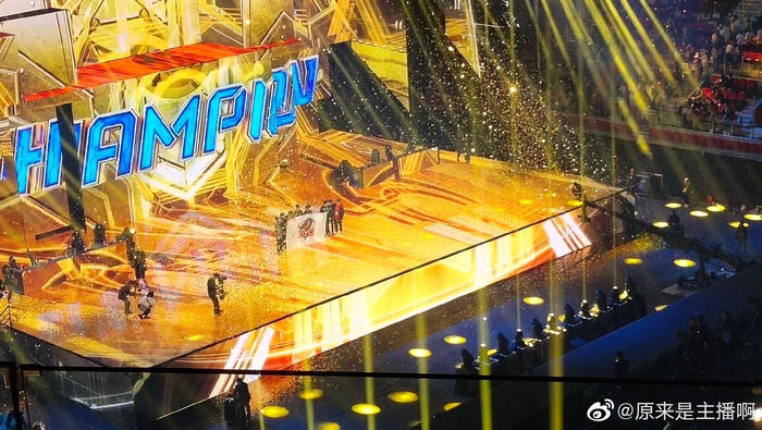 DYG夺得2020KPL秋季赛总决赛冠军！小义拿到总决赛MVP