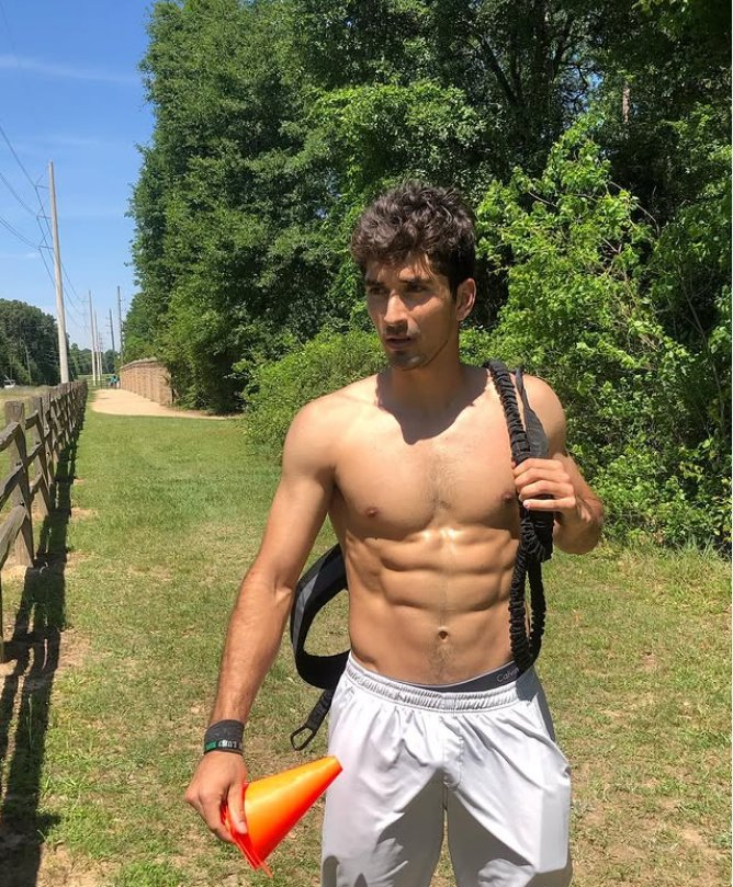 26岁的Hady Habib在智利特木科成为历史上第一位夺得挑战赛男单冠军的黎巴嫩