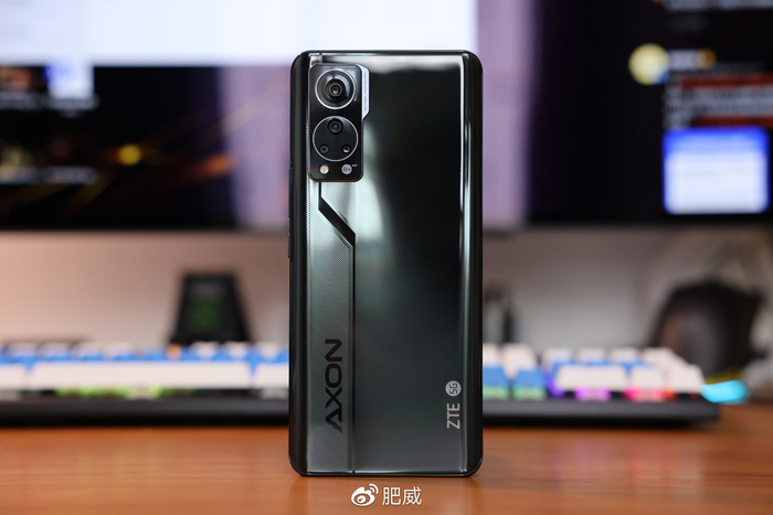 升级版的“真·全面屏” 中兴Axon 30 屏下版体验