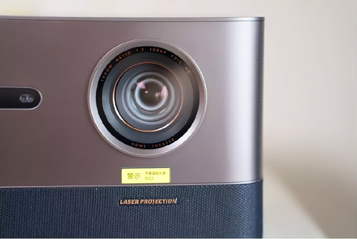 比肩电视效果，无惧阳光，不挑场景随便看！AOC L1S激光投影评测__财经头条__新浪财经