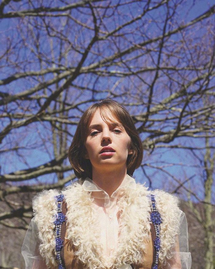 玛雅·霍克（Maya Hawke）– Wonderland Magazine Summer 2020 Photos