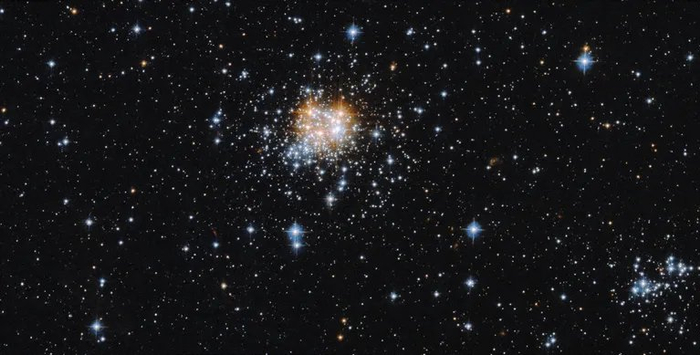 天文学家，麦哲伦星团必须重新命名