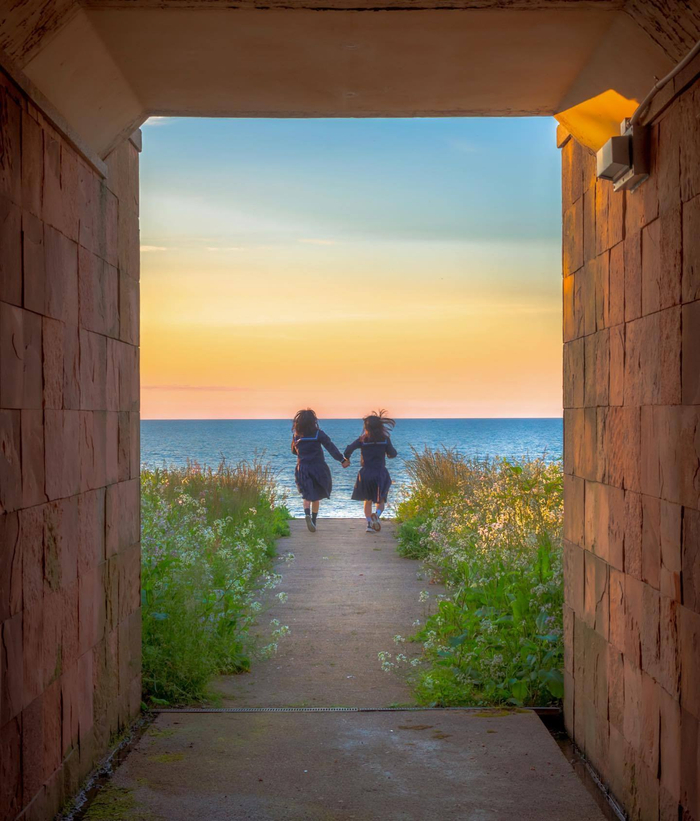 一起走进漫画里｜日本摄影师tomosaki摄影风格以自然、真实为主…__财经头条__新浪财经