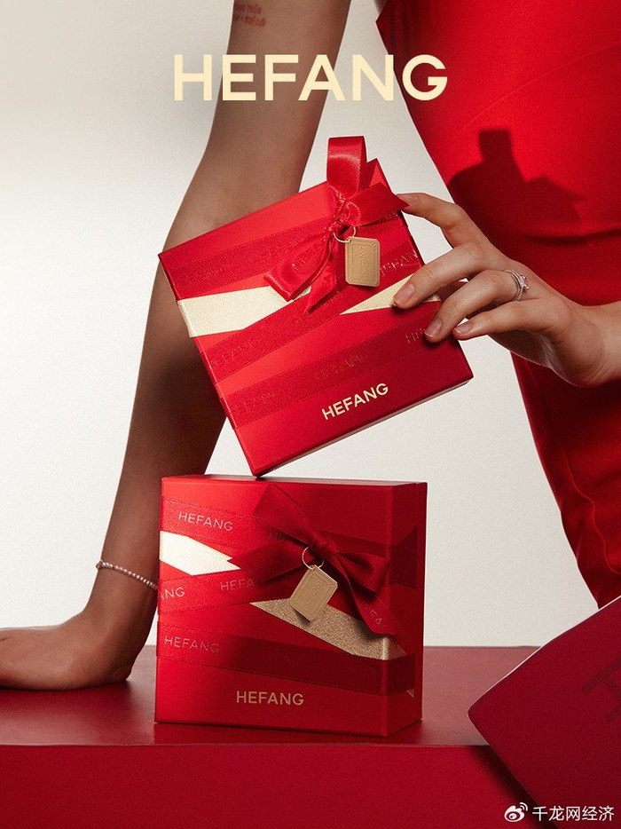 马杨马君妍夫妇浪漫演绎HEFANG 520情侣大片__财经头条