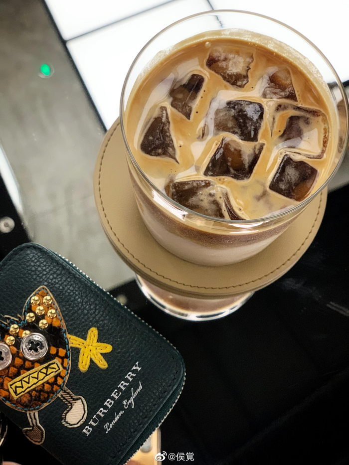深圳探店｜亚洲首家BURBERRY咖啡馆Thomas’s Cafe在深圳万象城的Bur|Cafe|咖啡馆_新浪新闻