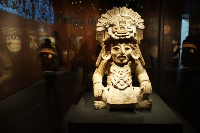 玛雅金字塔为何会形成“光影蛇形”现象，专家说：建得非常奇妙