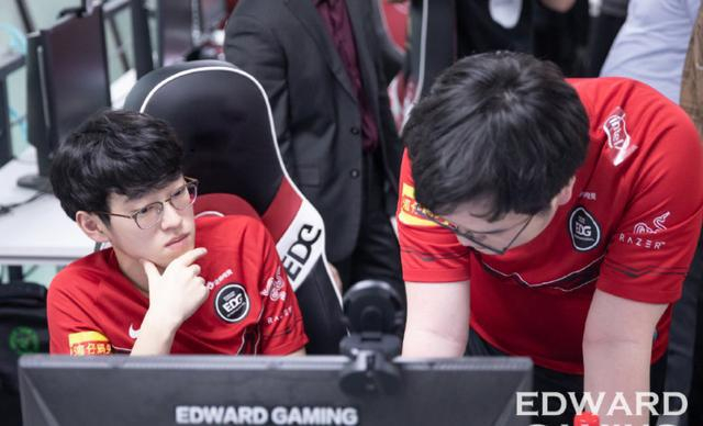 EDG.Scout 在Team Razer的传奇之路