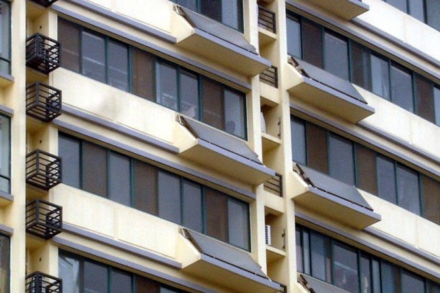 想在阳台用热水却无热水管，这样解决准没错