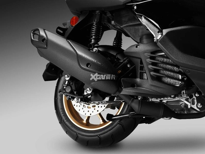 雅马哈NMAX155正式上市 售价2.58万元
