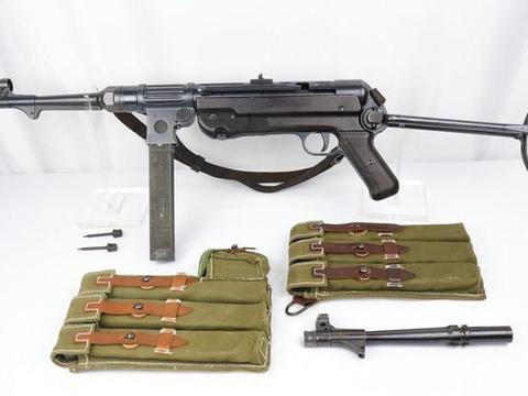 MP38就很好用了，那为什么德国人还装备了MP40？
