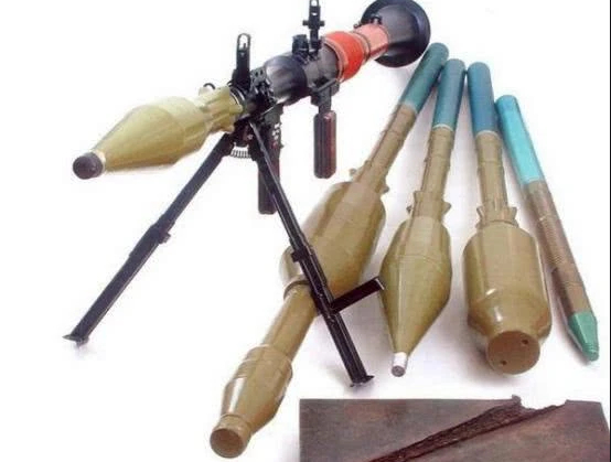 RPG-29何方神圣，口径和15式坦克炮一样大，一发能打瘫挑战者2