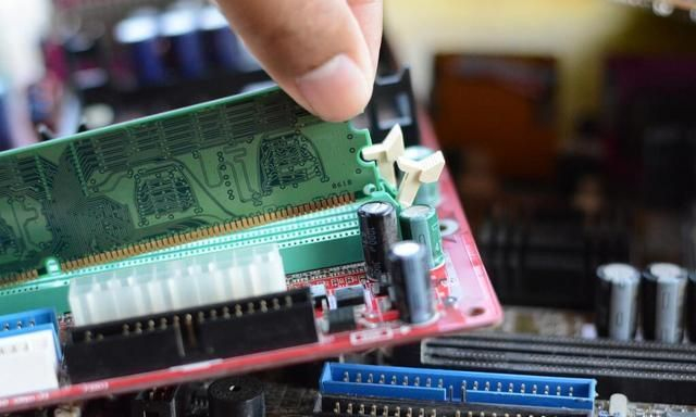 电脑64G内存真的必要吗？运行速度能有大提升？过来人都这么说|内存|电脑|装备_新浪新闻