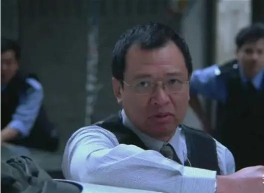 从"奔驰哥"到"欢喜哥"，许绍雄的身份不仅仅是演员这么简单