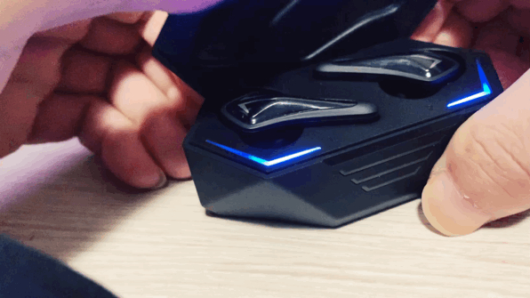 告别游戏延迟，专业电竞TWS耳机——TEZO SPARK体验__财经头条