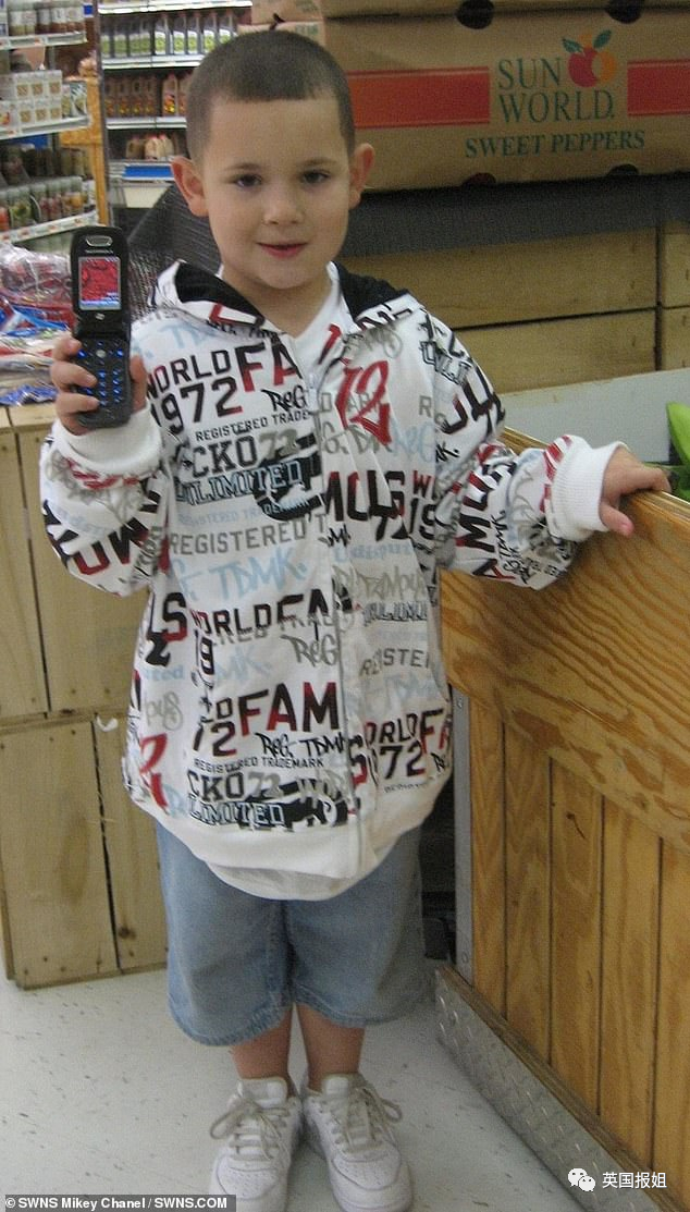 18岁男孩体检发现子宫！他人工受孕，变身男妈妈震惊美国