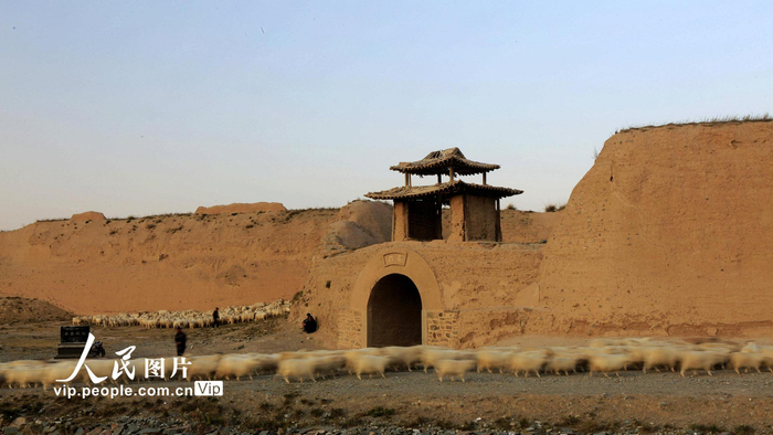 戈壁滩上的明代古城|永泰古城|景泰县|城墙_新浪新闻