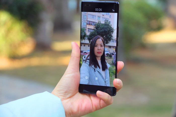 华为nova8 Pro体验：前置Vlog视频双镜头堪称“自拍神器”__财经头条__新浪财经