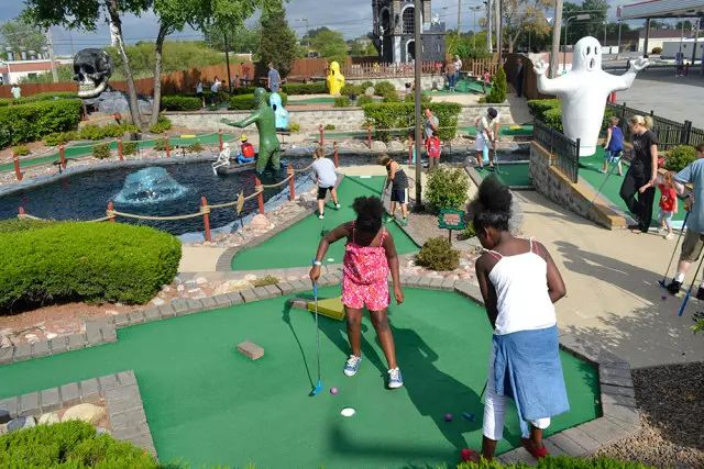 我们用这21个单词，为你描述世界万物的大小|单词_新浪新闻