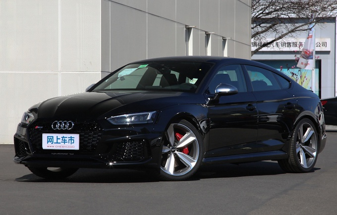 搭保时捷动力，奥迪RS 4、RS5加速更快，这次终于赢了奔驰、宝马