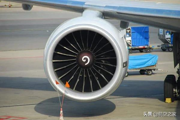 GE90发动机的衍生发展：从94B原型机到推力最强115B