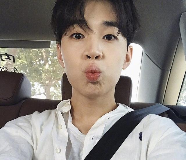 Henry为什么不招人待见？和王嘉尔师出同门为何前途大不同