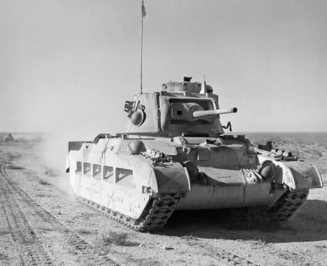 世界坦克装甲车纵览之意大利M11/39中型坦克|中型坦克|意大利|坦克_新浪新闻