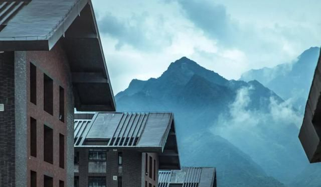 西安建筑科技大学环境怎么样?草堂雾绕,南山含黛!