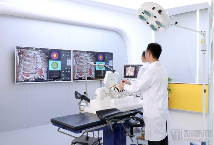 手术也要用导航！看行业痛点，理掘金之路|导航|手术|医疗_新浪新闻