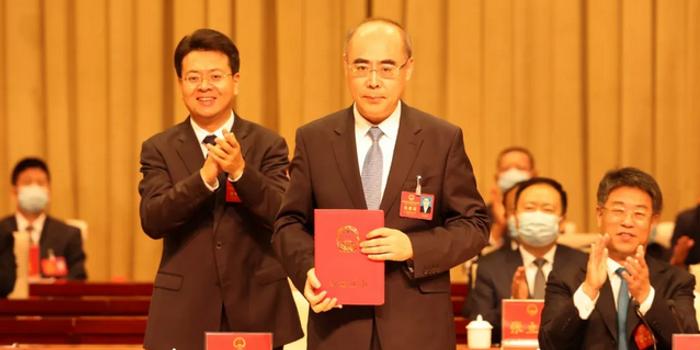 李岩松当选大庆市市长 手机新浪网